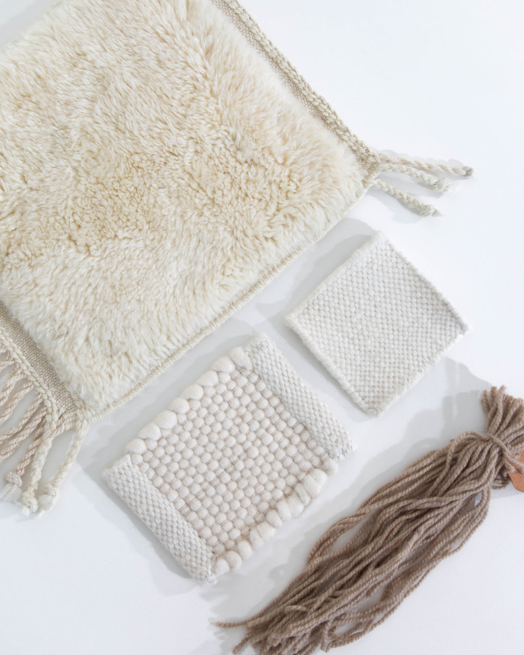 MAANA STUDIOS - A Swiss rug & interior company.